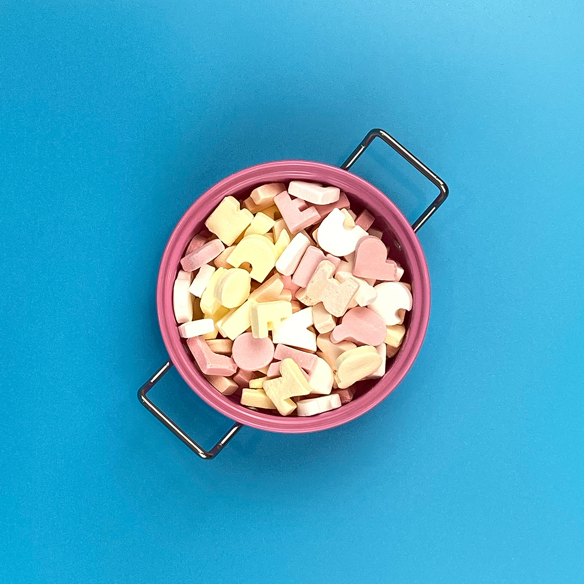 Alphabet Letters - Gift Cube - Retro Sweets