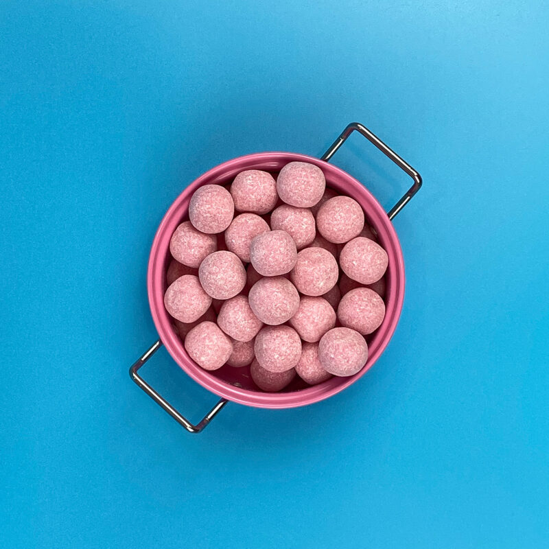 Strawberry BonBons - Retro Sweets